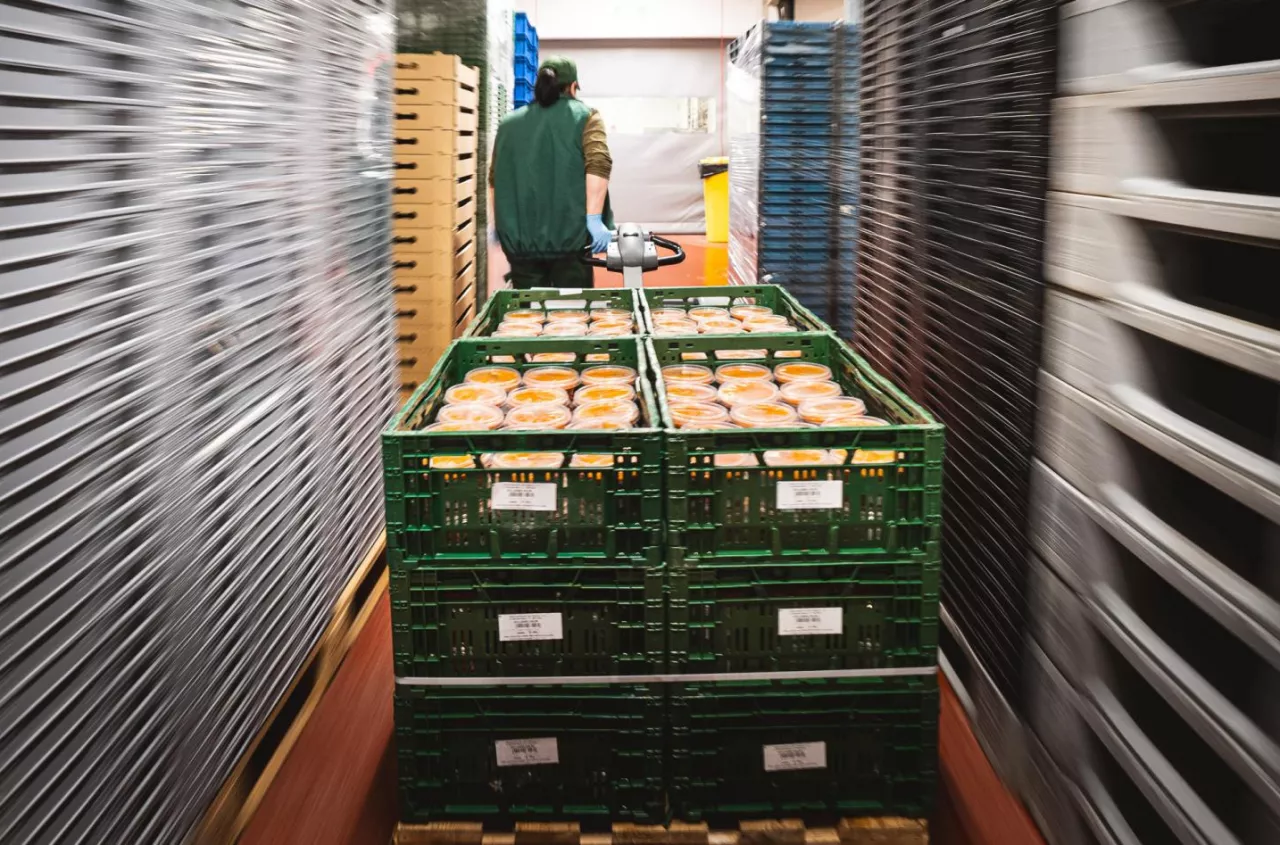 Zupy Szamamm z Żabki: Jak powstają i dlaczego sieć stawia na młodych ...